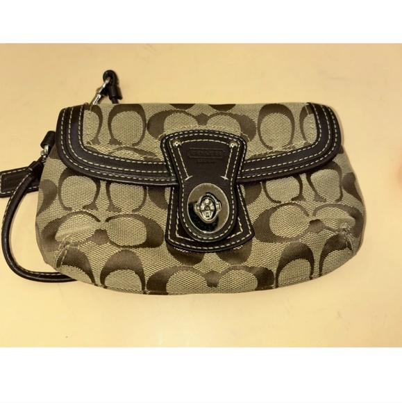 Coach | Bags | Coach Gigi Legacy 65th Anniversary Turnlock Wristlet ...